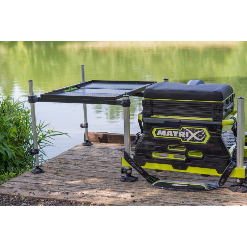 Desserte XL extendable side tray Matrix pour station de pêche